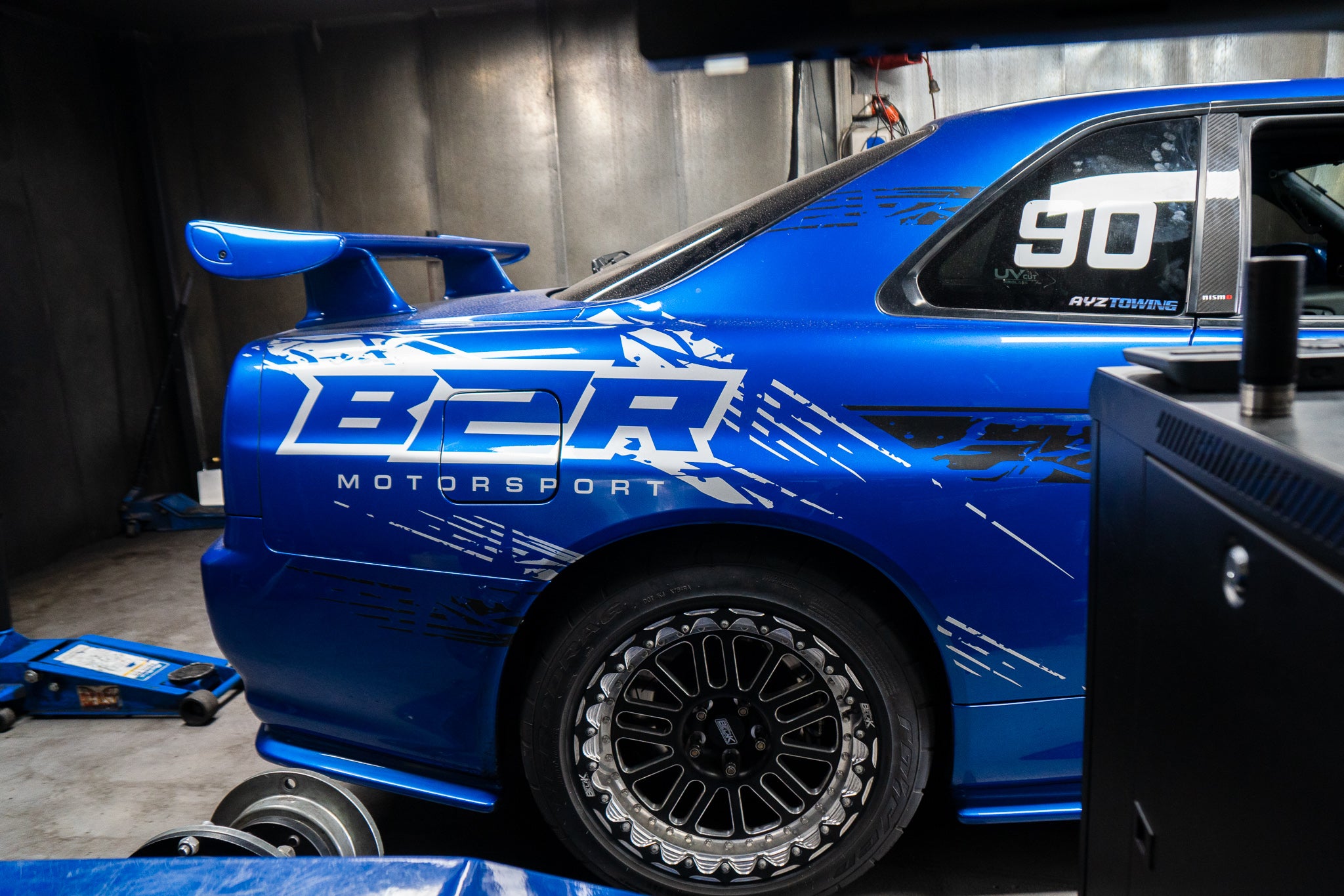B2R Motorsport
